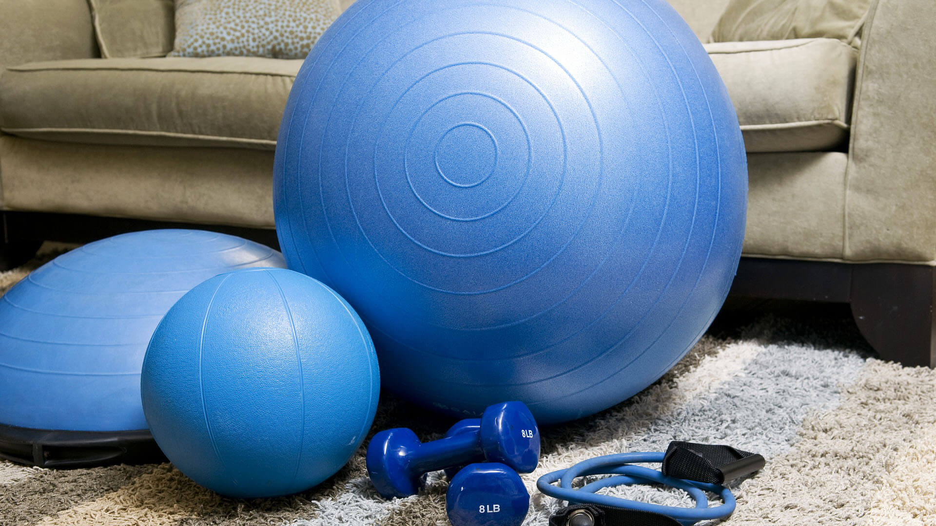 Jak vybavit domácí posilovnu? Nejlepší fitness pomůcky | FitYOU.cz